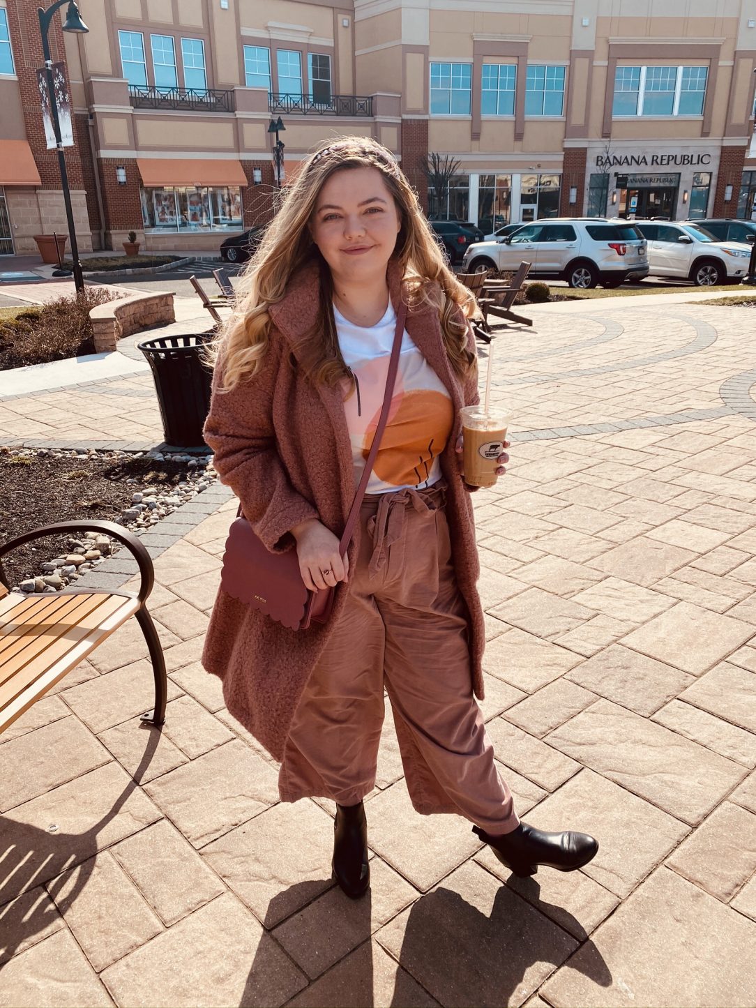 Spring Trends and Pieces - Fashion - Traveling Stylishly
